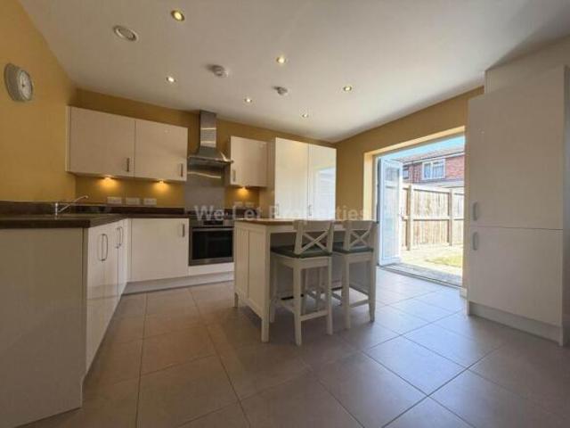 3 bedroom house for rent in Mawson Road, Manchester, M13