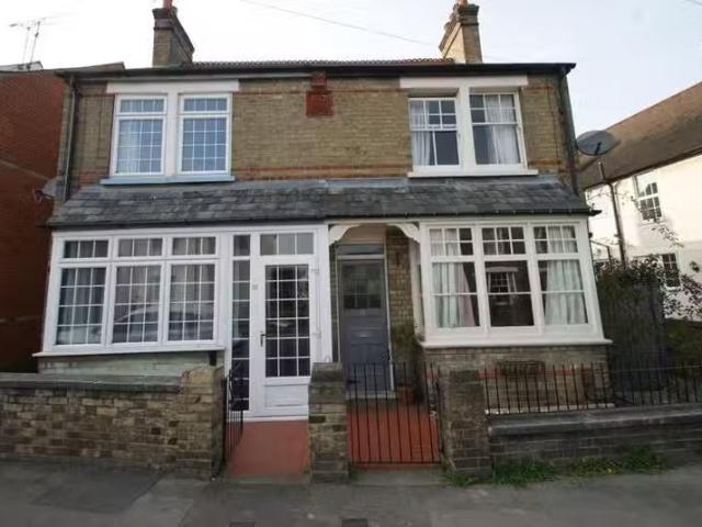 3 bedroom house for rent in Manor Road, CM2