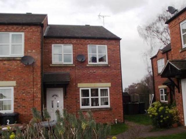 3 bedroom house for rent in Maple Court Lincoln LN6