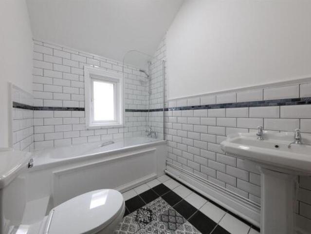 3 bedroom house for rent in Market Road, Canton, Cardiff, CF5
