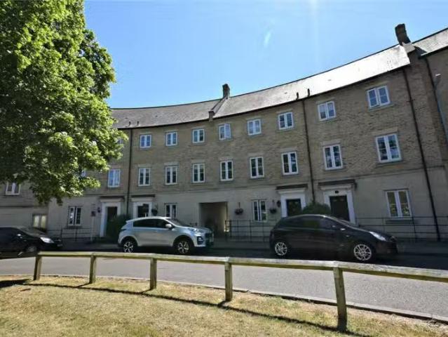 3 bedroom house for rent in Mary Ruck Way, Black Notley, CM77