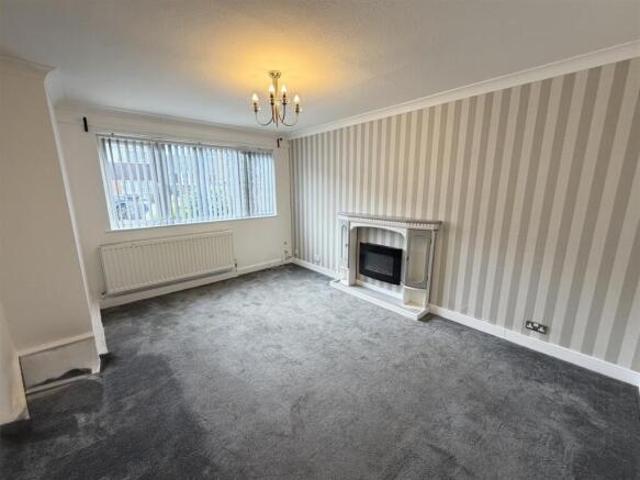 3 bedroom house for rent in Masons Way, Solihull, B92
