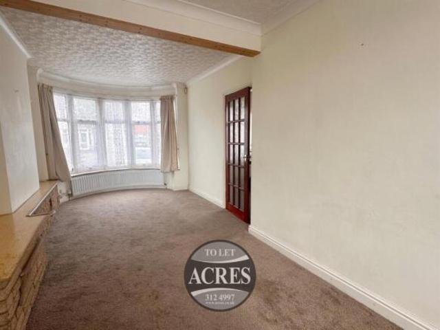 3 bedroom house for rent in Mildenhall Road, Great Barr, B42