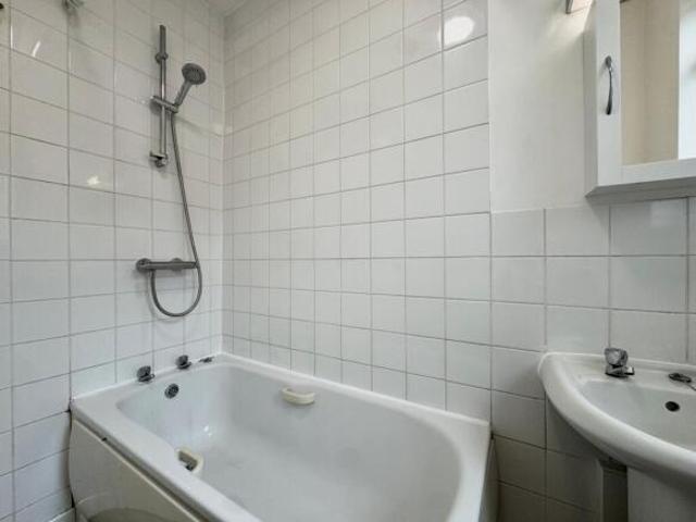 3 bedroom house for rent in Milton Road, Portsmouth, PO3