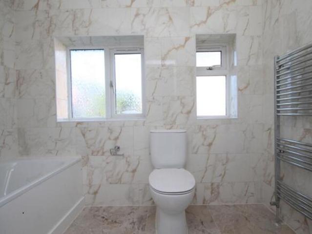 3 bedroom house for rent in Muirfield Road, South Oxhey, WD19