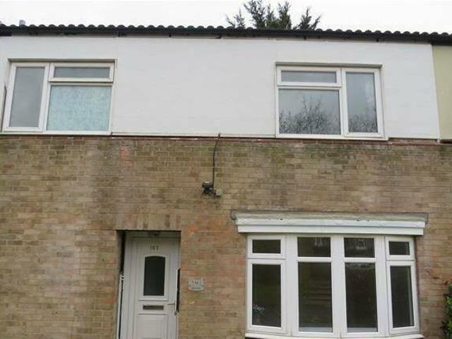 3 bedroom house for rent in Myrtle Bank Stacey Bushes MILTON KEYNES MK12