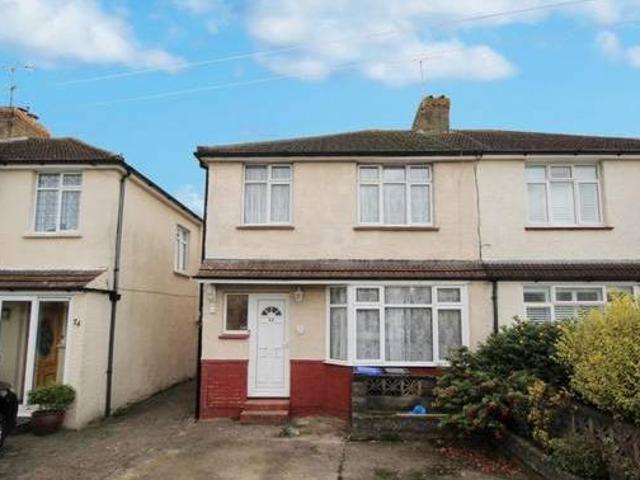 3 bedroom house for rent in North Farm Road BN15