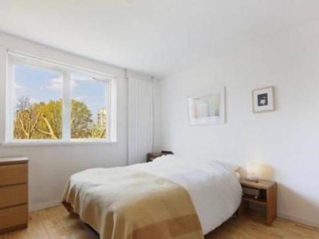 3 bedroom house for rent in Navenby Walk London E3