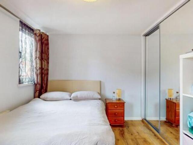 3 bedroom house for rent in Netherwood Street, West Hampstead, NW6 Inclusive of gas, NW6