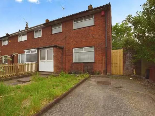 3 bedroom house for rent in Newland Road, Bristol, BS13