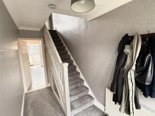 3 bedroom house for rent in Newtondale, Hull, HU7