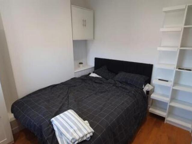 3 bedroom house for rent in Soundwell Road, Bristol, BS15