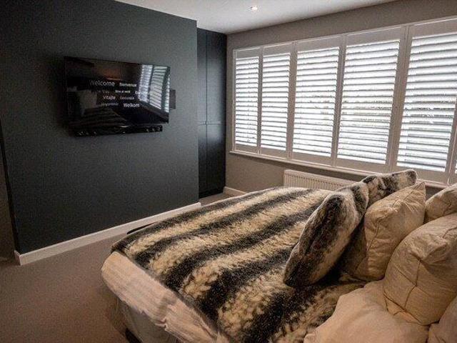 3 bedroom house for rent in Savona Close, Wimbledon, SW19
