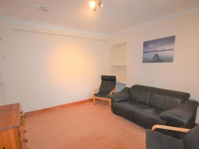 3 Bedroom House For Rent In Sandfields