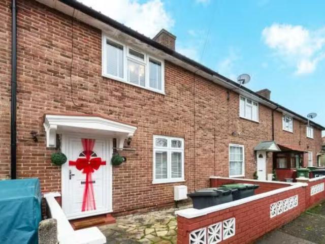 3 bedroom house for rent in Sandpit Road, Bromley, BR1
