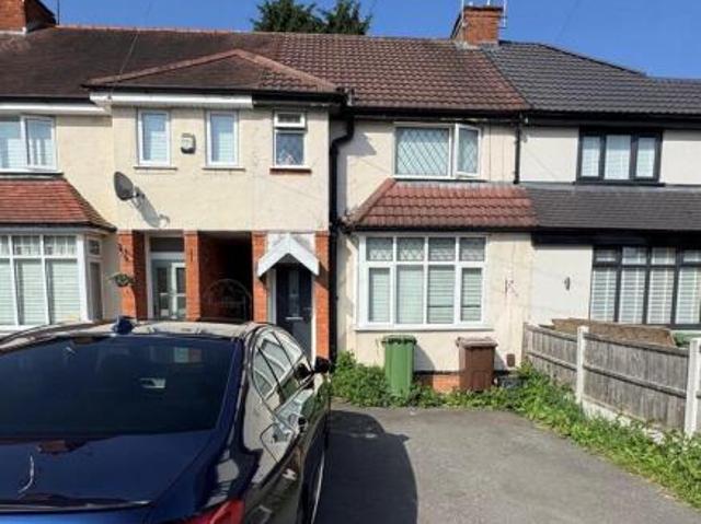 3 bedroom house for rent in Shalford road, Solihull, B92