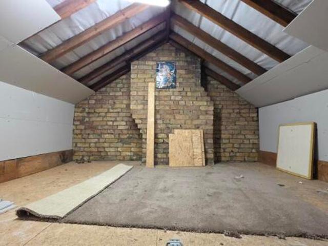 3 bedroom house for rent in Shamrock Road, Gravesend, DA12