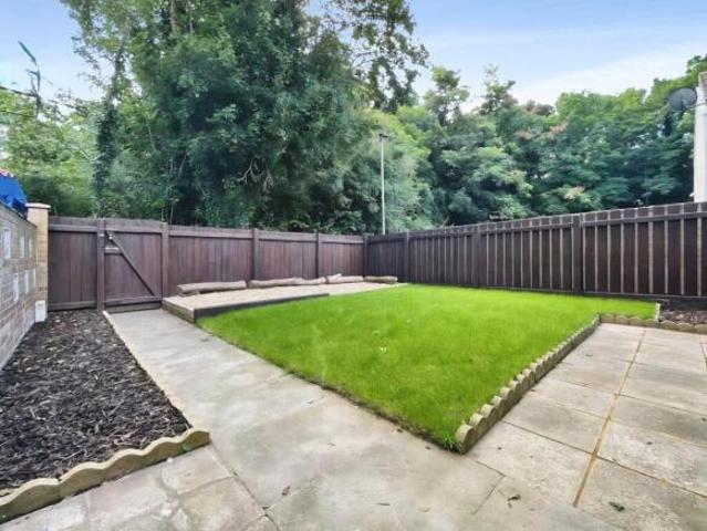 3 bedroom house for rent in Sheepwalk, Peterborough, PE4