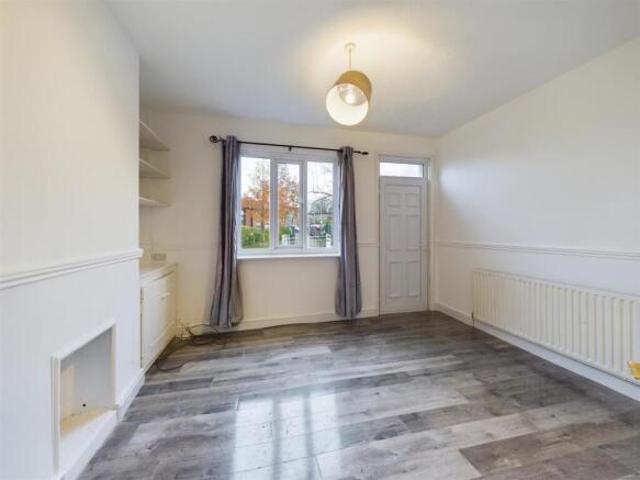3 bedroom house for rent in Sheffield Road, Woodhouse, Sheffield, S13