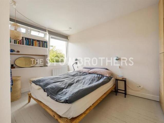 3 bedroom house for rent in Shrubland Road, Hackney, London, E8