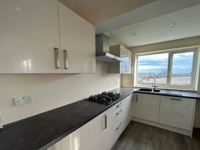 3 bedroom house for rent in Silcoates Lane Wrenthorpe WF2