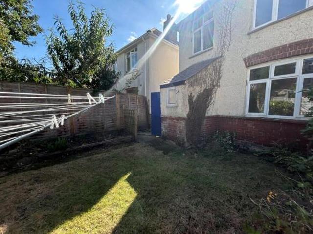 3 bedroom house for rent in Steuart Road, Bitterne, SO18