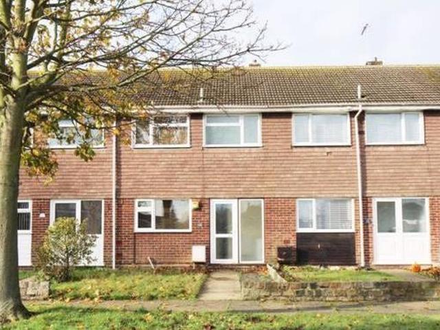 3 bedroom house for rent in Stirling Close Lowestoft Suffolk NR32