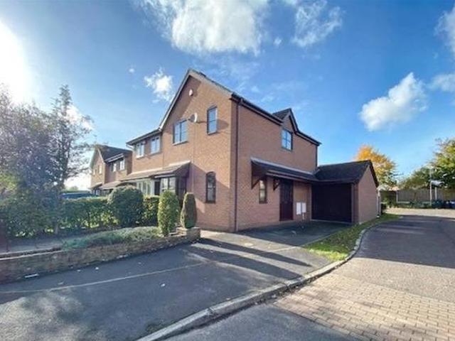 3 bedroom house for rent in Swan Delph Aughton Ormskirk L39