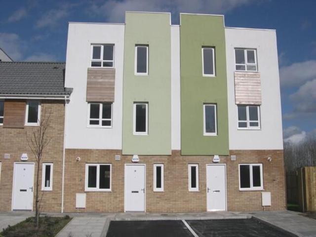 3 bedroom house for rent in Sycamore Drive, Kirkby, Liverpool, L33