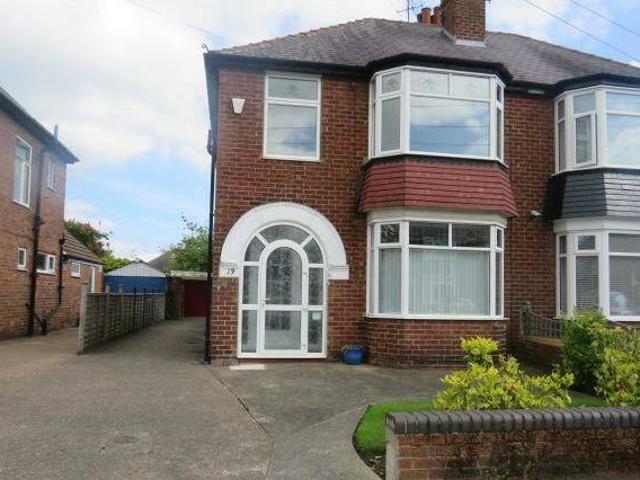 3 bedroom house for rent in Palmer Avenue Willerby HULL HU10