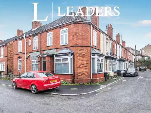 3 bedroom house for rent in Park Road, Netherton, DY2