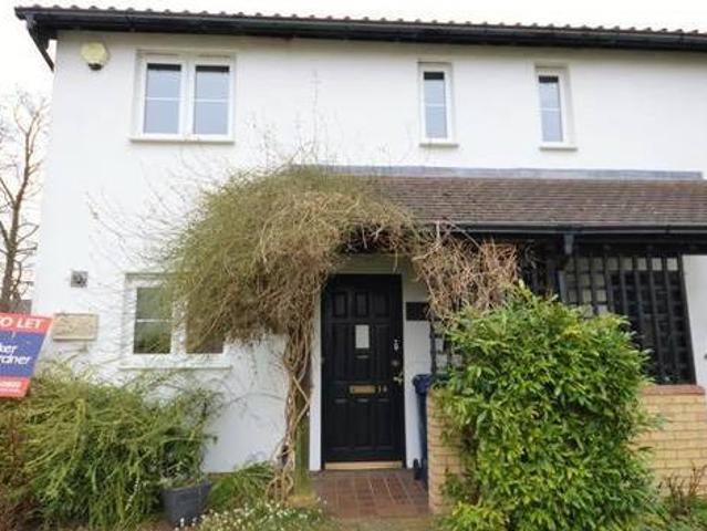 3 bedroom house for rent in Parsonage Close Duxford CB22