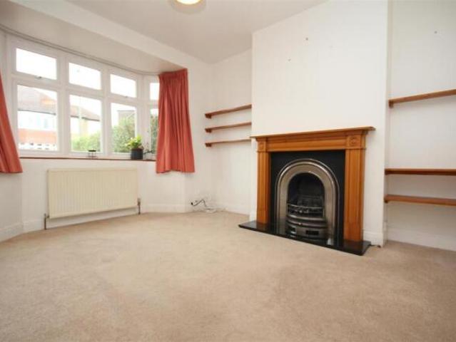 3 bedroom house for rent in Peterborough Road, Guildford, GU2