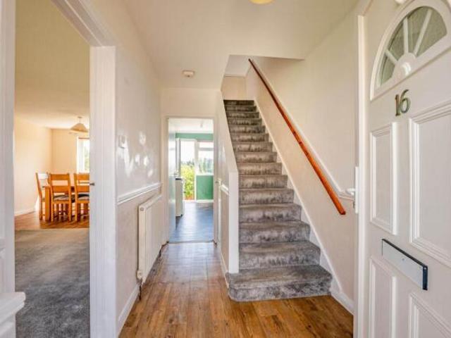 3 bedroom house for rent in Pickwick Road, Fairfield Park, BA1
