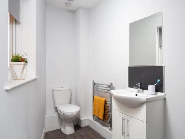 3 bedroom house for rent in Royal Park Road, Leeds, LS6