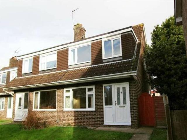 3 bedroom house for rent in Rosslyn Way Thornbury South Gloucestershire BS35