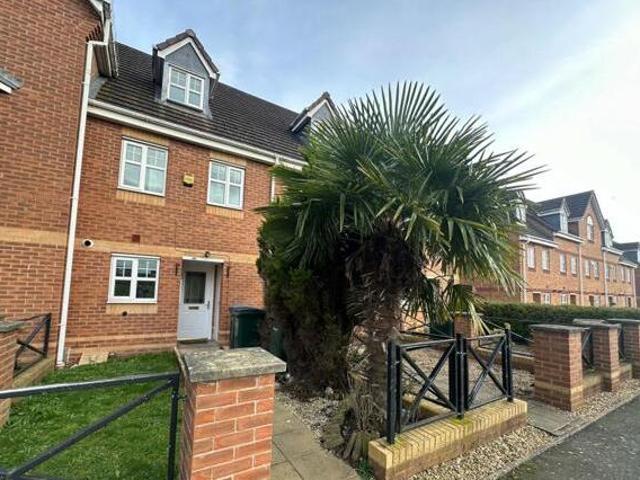3 Bedroom House For Rent In Radford