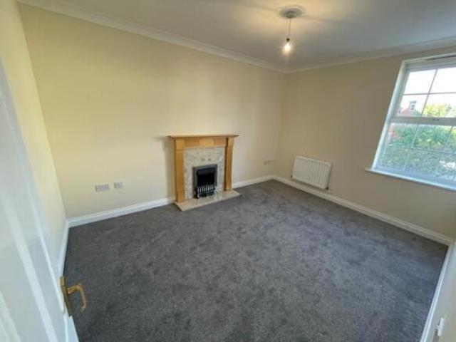 3 bedroom house for rent in Redhouse Way, Redhouse, North Swindon SN25