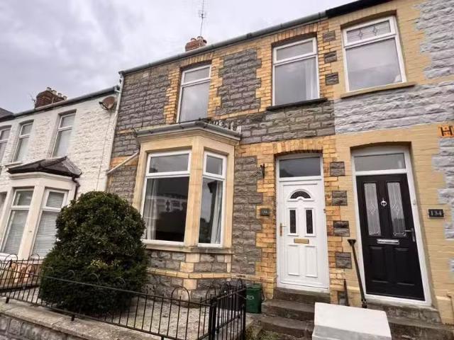 3 bedroom house for rent in Woodlands Road, Barry, Vale of Gla.