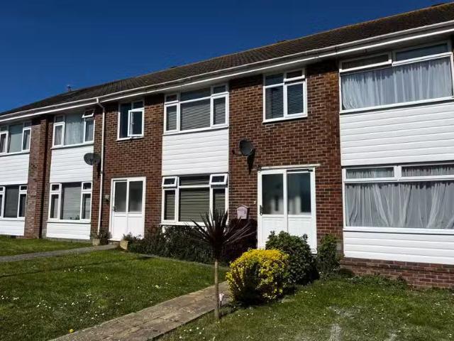 3 bedroom house for rent in Wordsworth Drive, Eastbourne, BN23