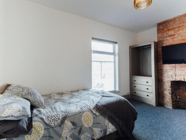 3 bedroom house for rent in Worthing Street, Hull, HU5