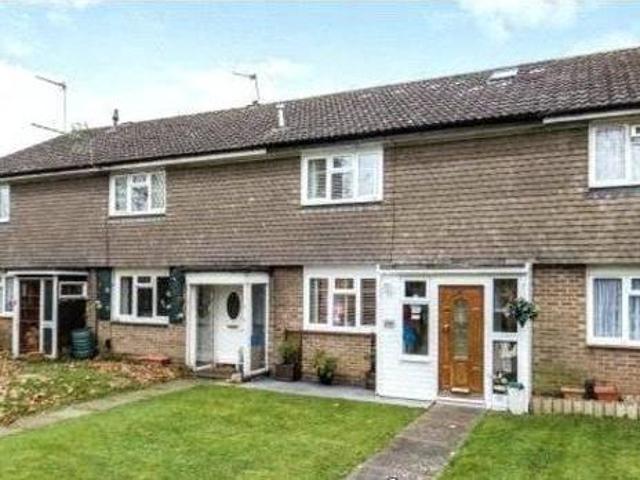 3 bedroom house for rent in Waterside Road Guildford Surrey GU1