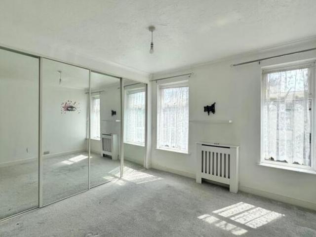 3 bedroom house for rent in Wallace Road, IP1