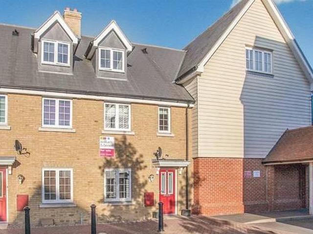 3 bedroom house for rent in Weetmans Drive COLCHESTER CO4