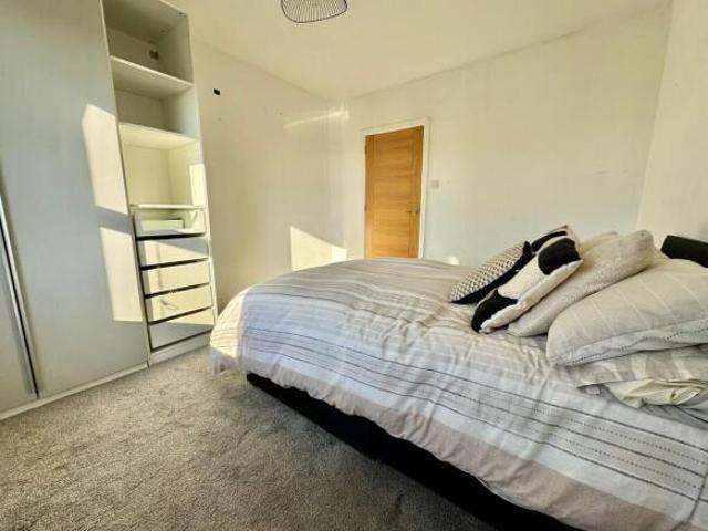 3 bedroom house for rent in Western Avenue, Bournemouth, BH10