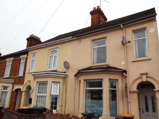 3 bedroom house for rent in Whitbread Avenue MK42