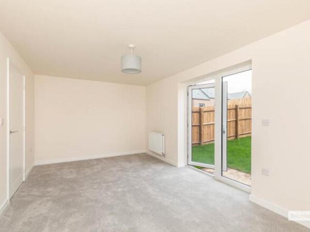 3 bedroom house for rent in Wildflower Avenue, Bristol, BS13