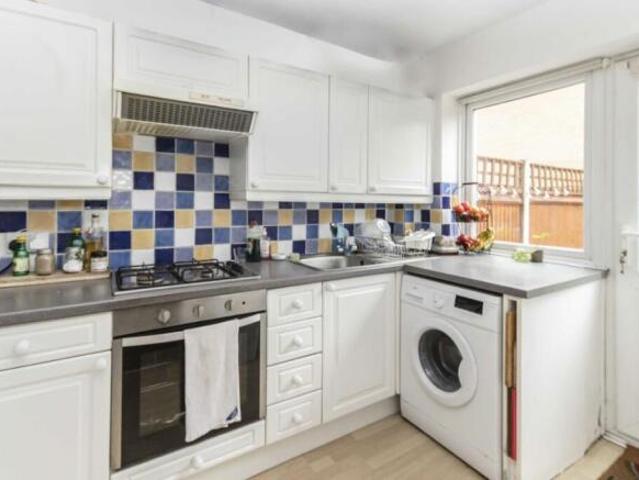 3 bedroom house for rent in Willmore End, Wimbledon, SW19