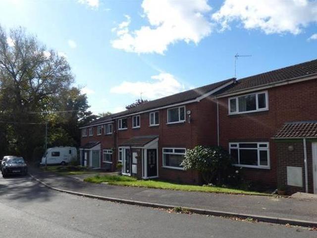 3 bedroom house for rent in Willaston Close Manchester M21
