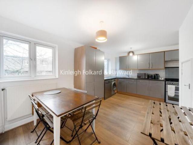 3 bedroom house for rent in Windmill Close, London, SE1